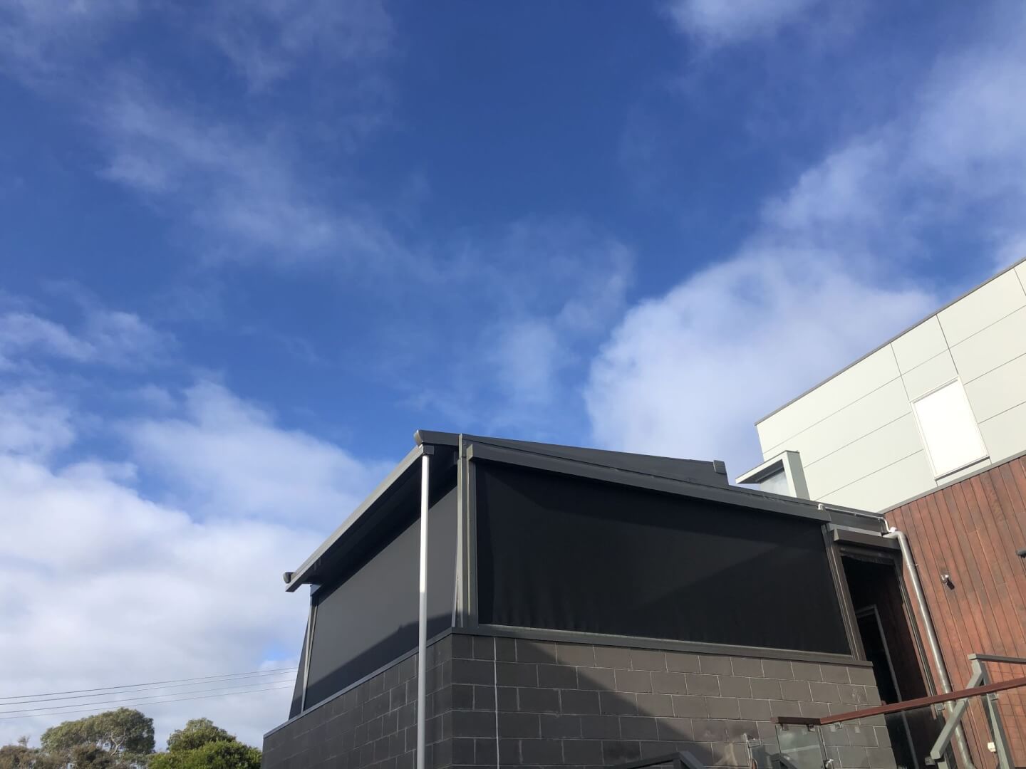 Retractable Roof System - Shades of Australia